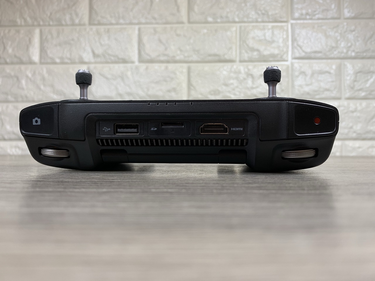 DJI Smart Remote Overview And Thoughts – Air Photography